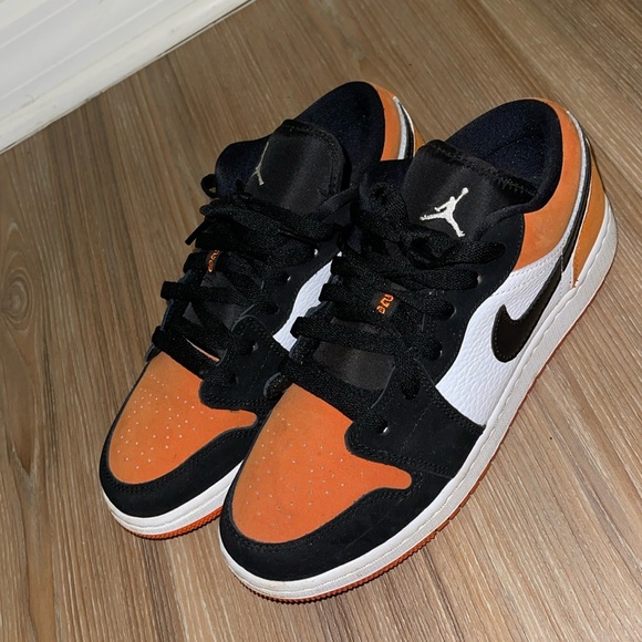 Jordan | Shoes | Jordan S Low Shattered Backboard | Poshmark